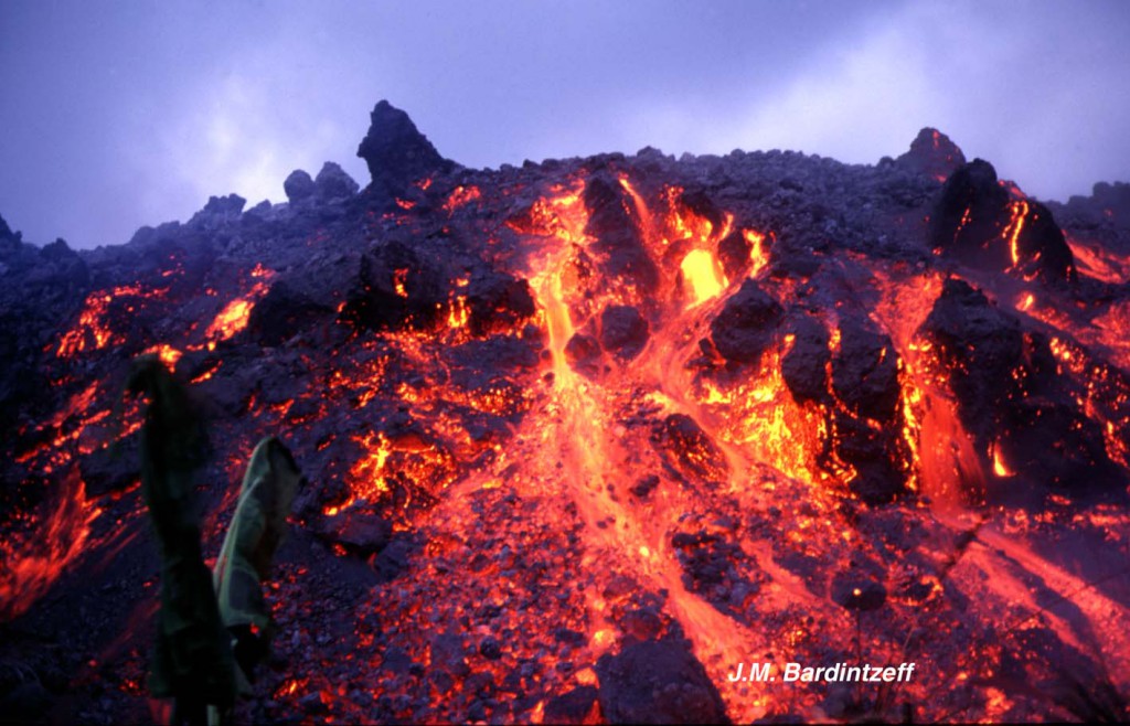 Images de volcan : le mont Cameroun, par Jacques-Marie Bardintzeff