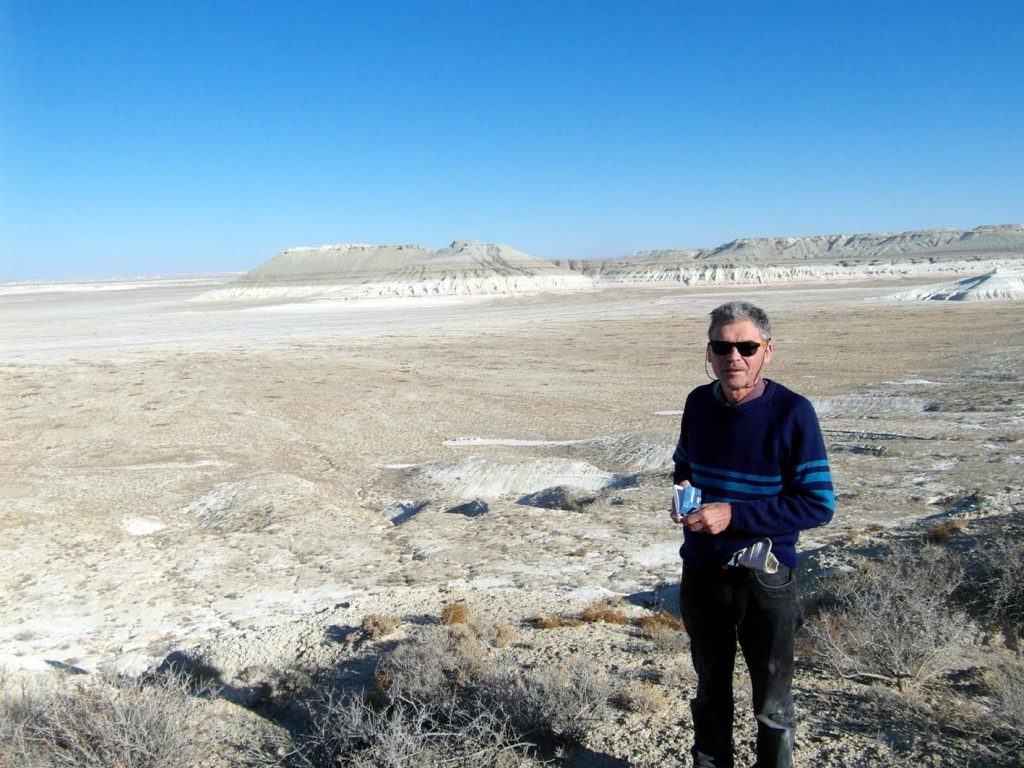 Argiles et calcaires à Bokty, Kazakhstan, par Jacques-Marie Bardintzeff