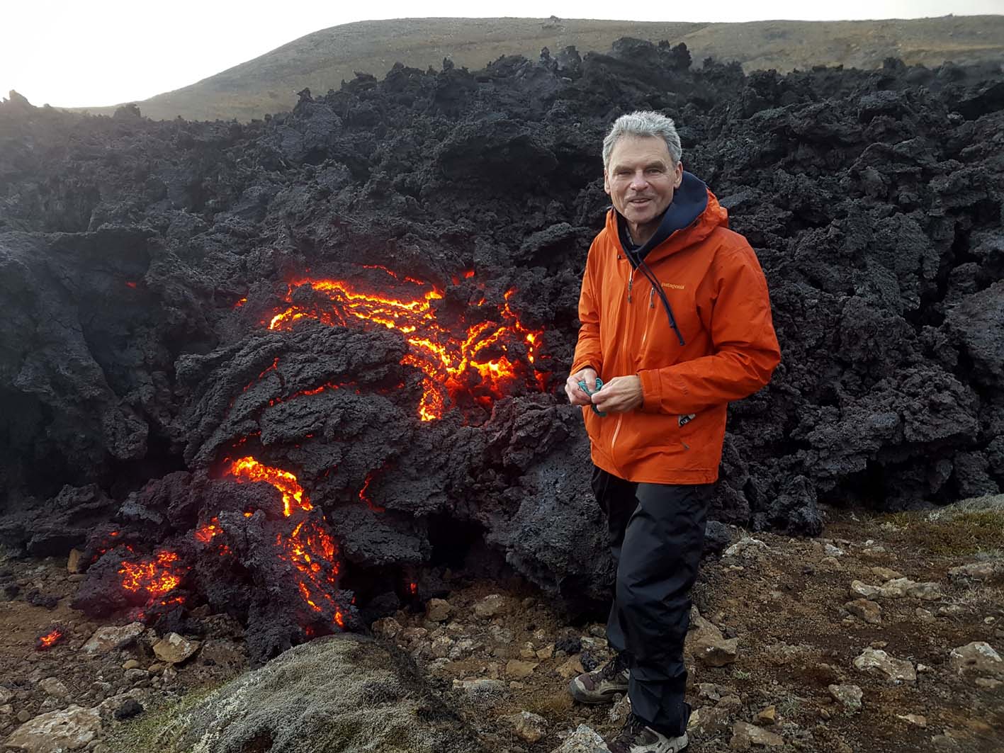 volcanologue, par Jacques-Marie Bardintzeff
