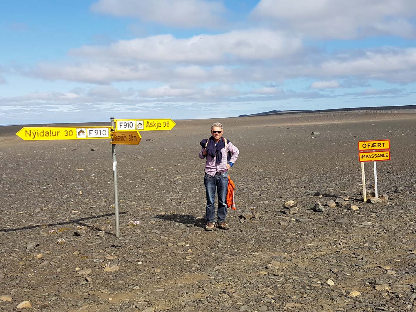 La piste de l’Askja, Islande, par Jacques-Marie Bardintzeff