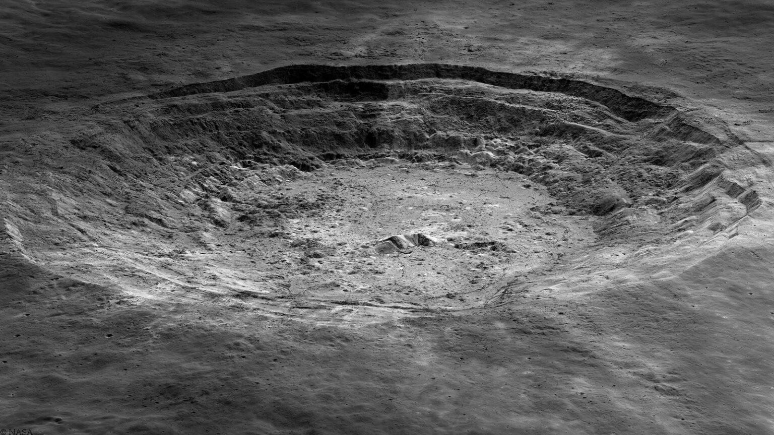 Impressionnante image du cratère lunaire Aristarque
